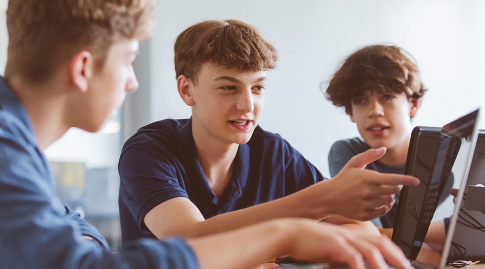 How to Help Kids Starting a New School | Ultimate Guide